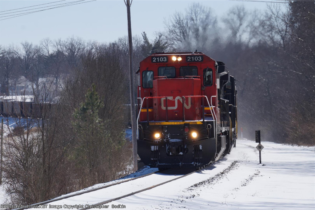 CN 2103